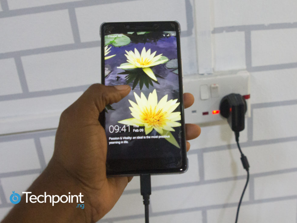 Why you should unplug electronic devices when they’re fully charged